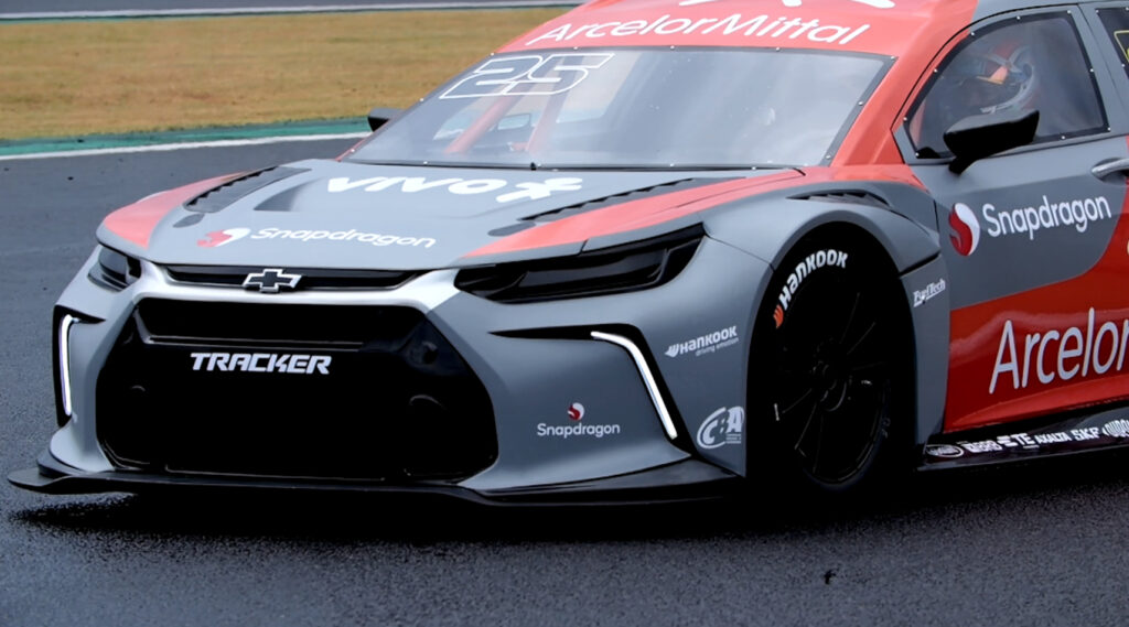 Novo Stock Car SUV 2025 revelado: veja o carro Chevrolet Tracker de corrida