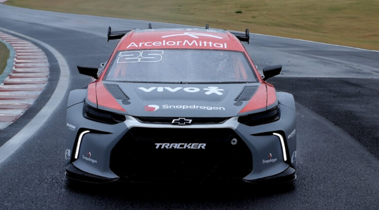 Novo Stock Car SUV 2025 revelado: veja o carro Chevrolet Tracker de corrida